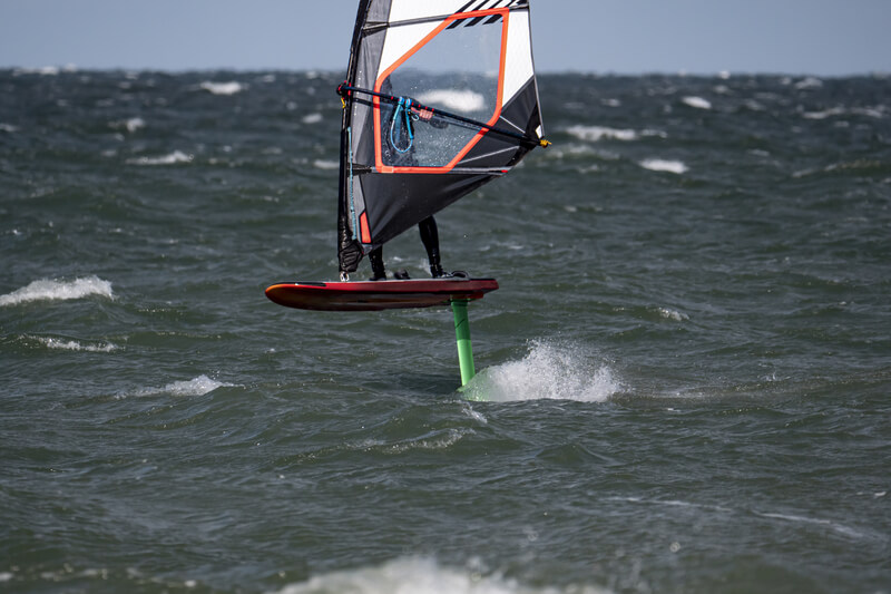 Wat is hydrofoil surf? Hoe werkt Hydrofoilen?