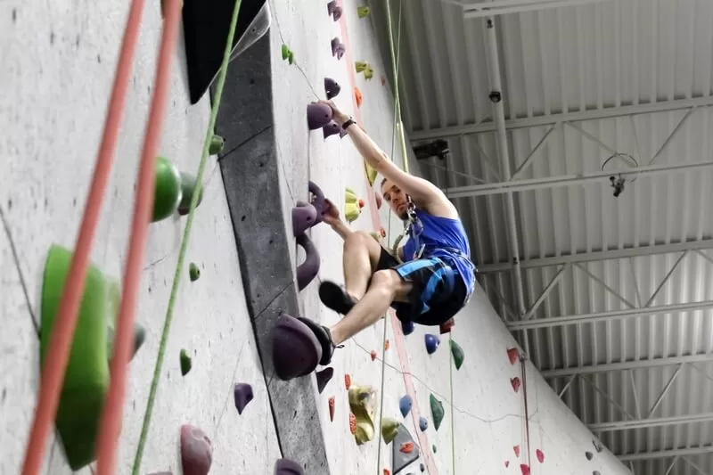 Wat heb je allemaal nodig als je gaat toprope klimmen?